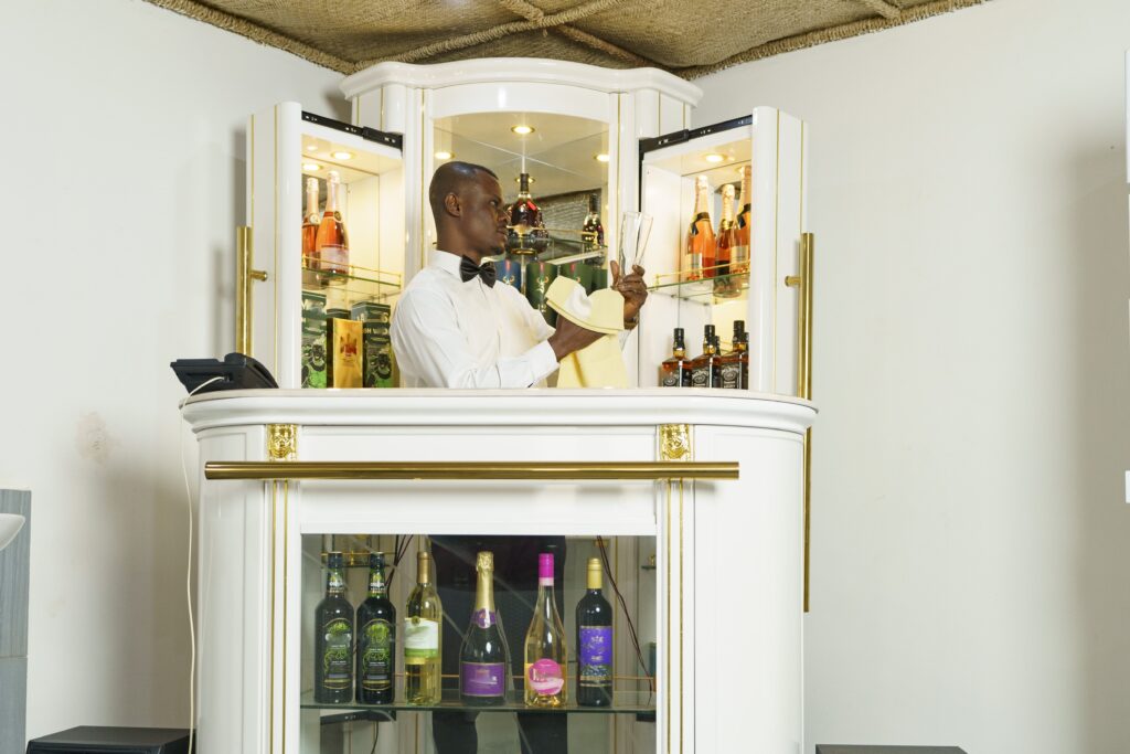 Bush Bar - Uboh Hotels